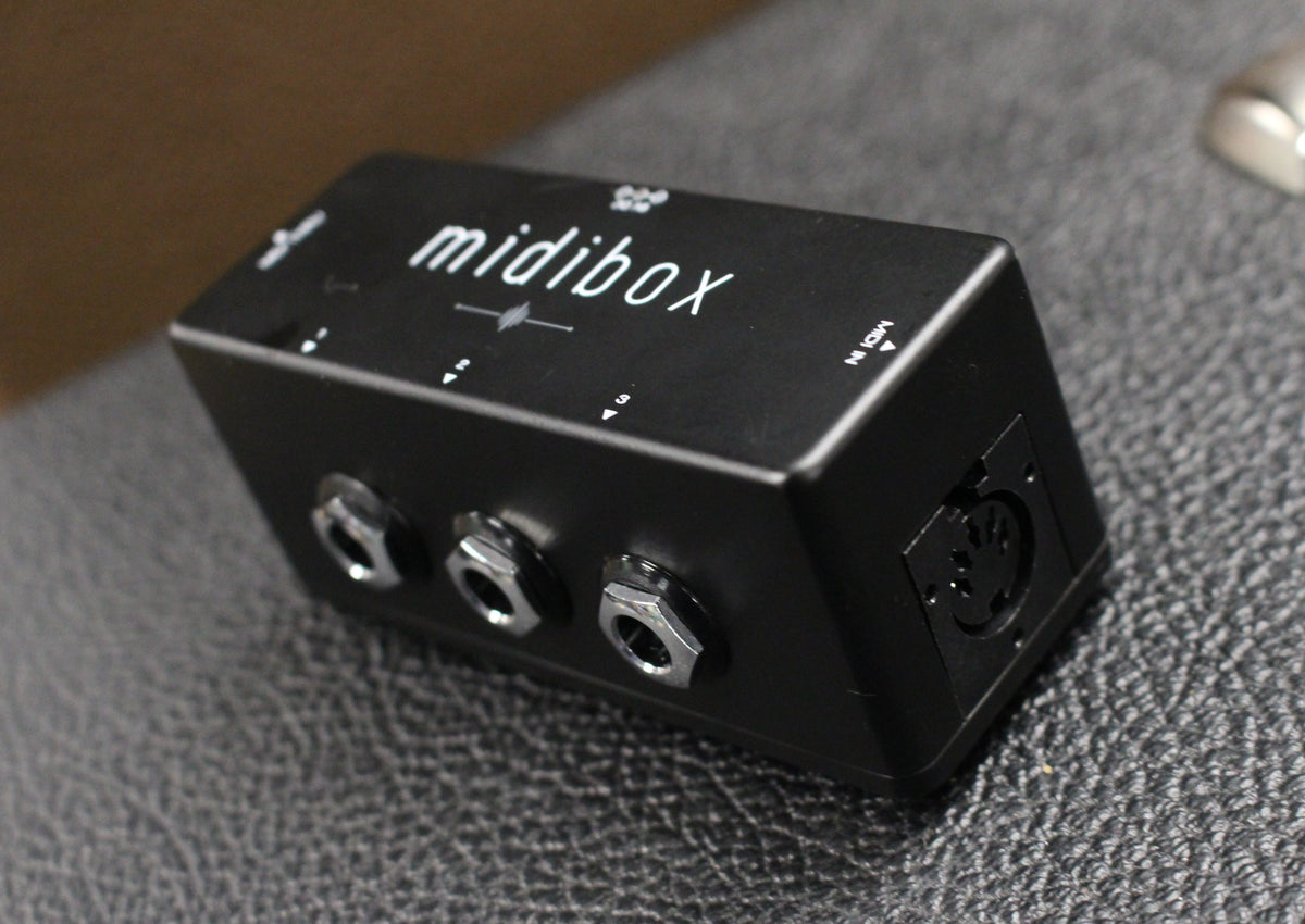 Chase Bliss Midi Box Used – Empire Guitars