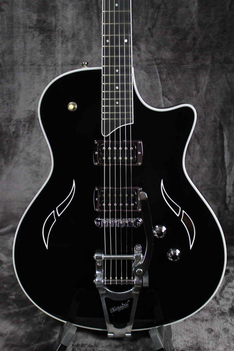 2018 Taylor T3/B Black – Empire Guitars